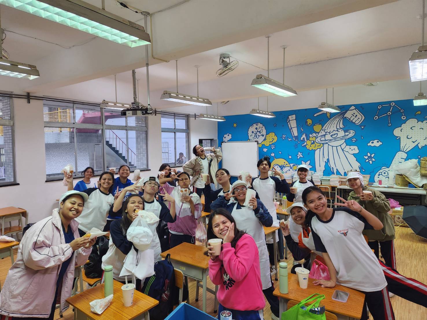 Overseas Students | KAINAN High School :: w3layouts